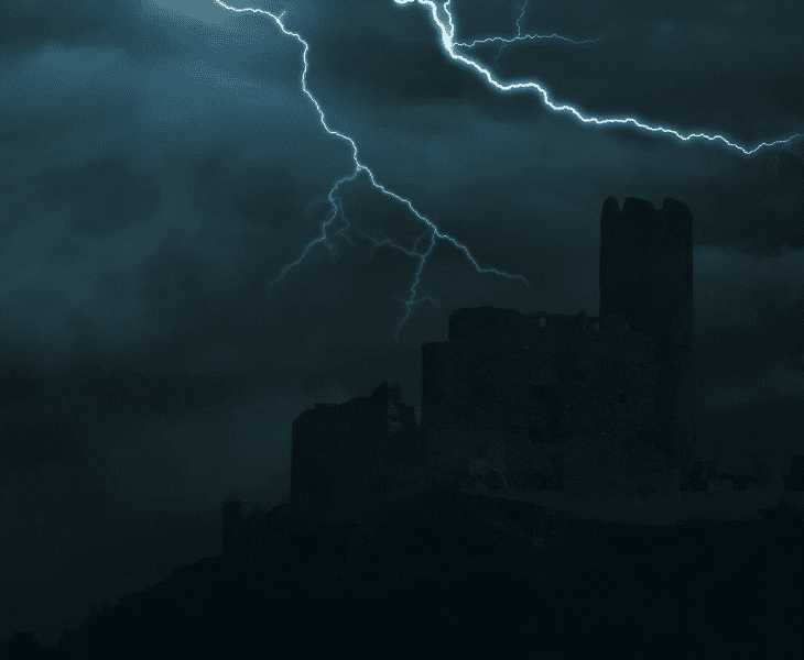 Can Heat Lightning Strike You? - (Real Facts!)